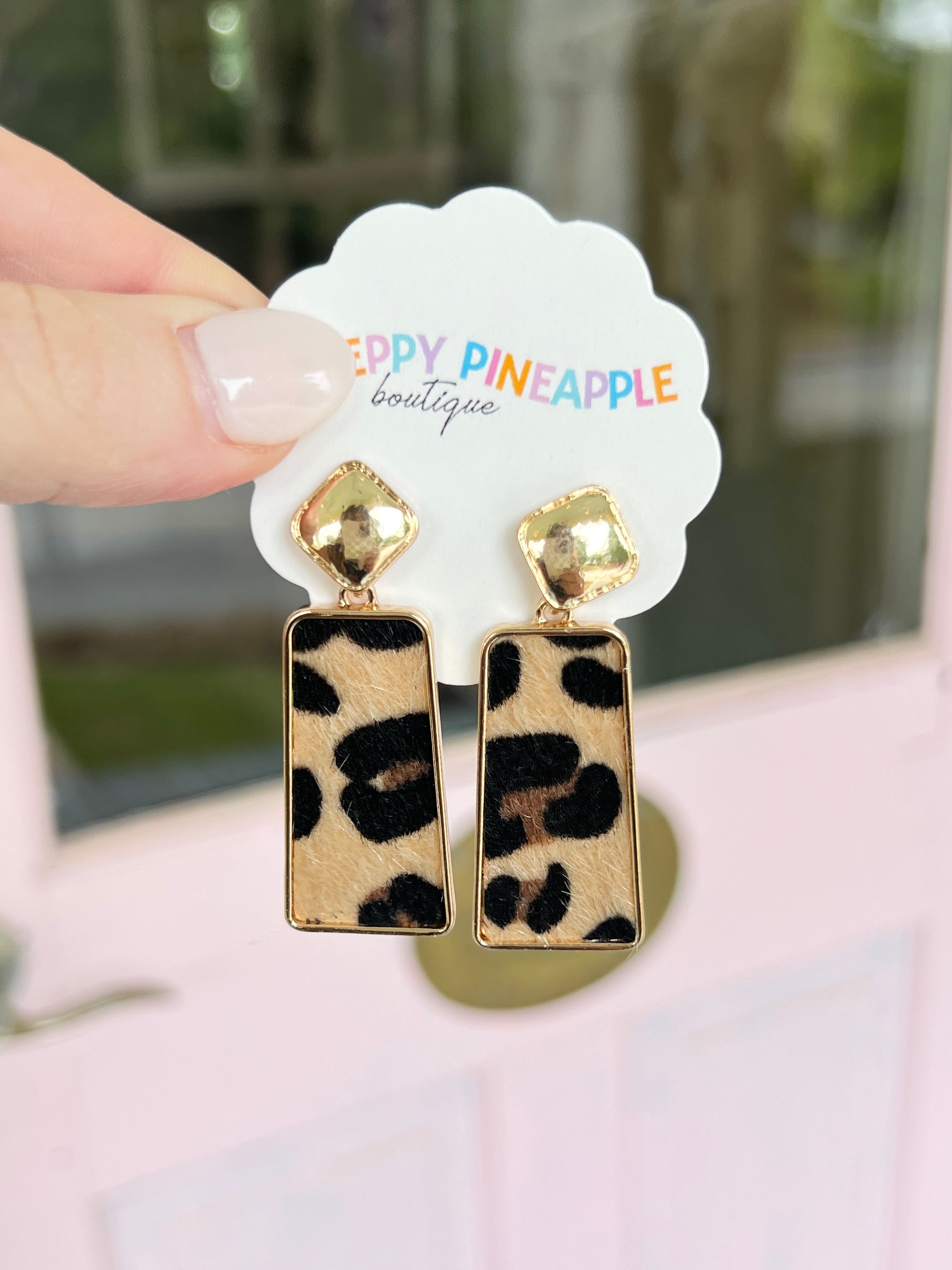 Faux Fur Leopard Print Rectangle Drop Earrings – Preppy Pineapple Boutique